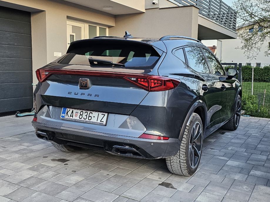 Cupra Formentor 1,5 TSI ZIMSKI PAKET PARK PILOT REG 4/24 DSG, 2021 god.