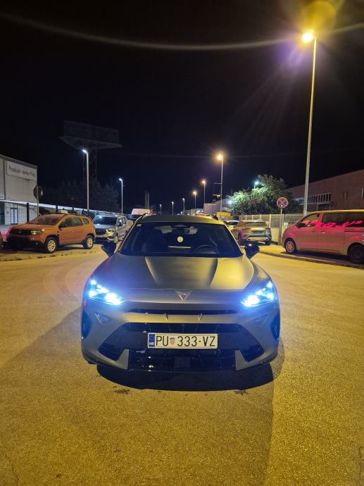 Cupra Formentor VZ 333, centry bronze mat, matrix, akrapovič, 3900km ...