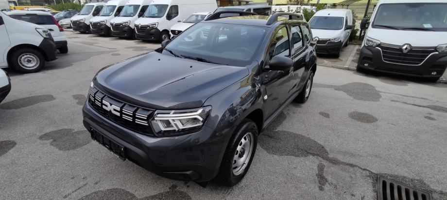 Dacia Duster 1,0 Tce 90 Essential, 2023 god.