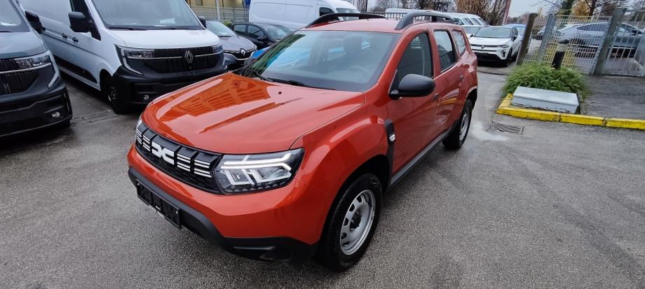 Dacia Duster 1,0 Tce 90 Essential, 2023 god.