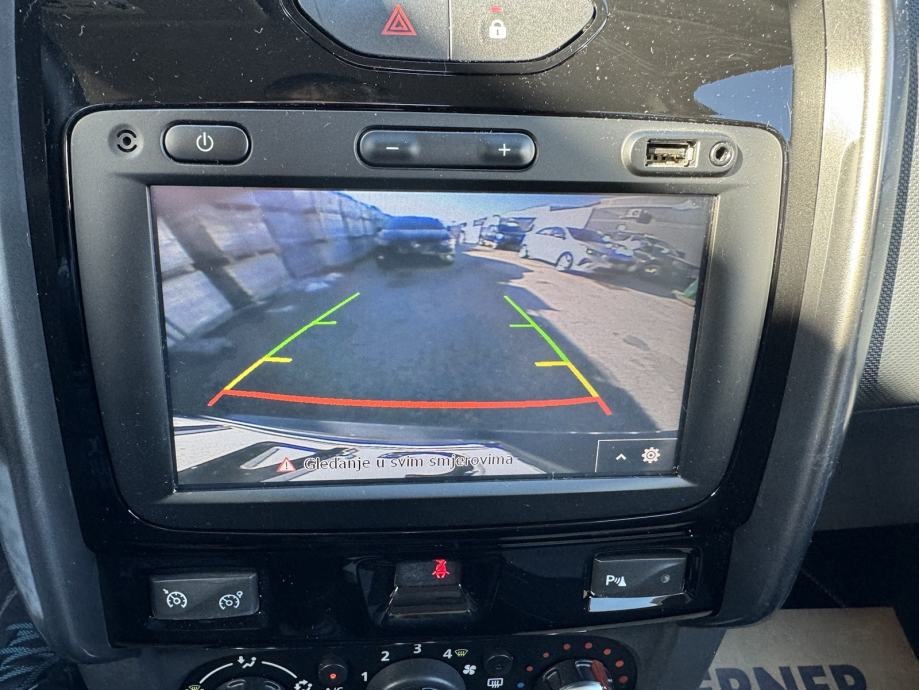 Dacia Duster 1,5 dCi 110*Black Shadow*Kamera*, 2017 god.