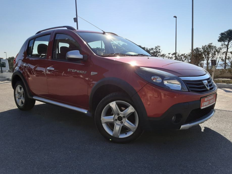 Dacia Sandero 1,5 dCi Stepway-65KW-Krovni Nosači-AluFelge-REZERVIRANO, 2012 god.