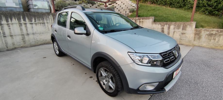 Dacia Sandero 1,5 stepway II, Prestige, navigacija, kamera, klima, 2019 god.