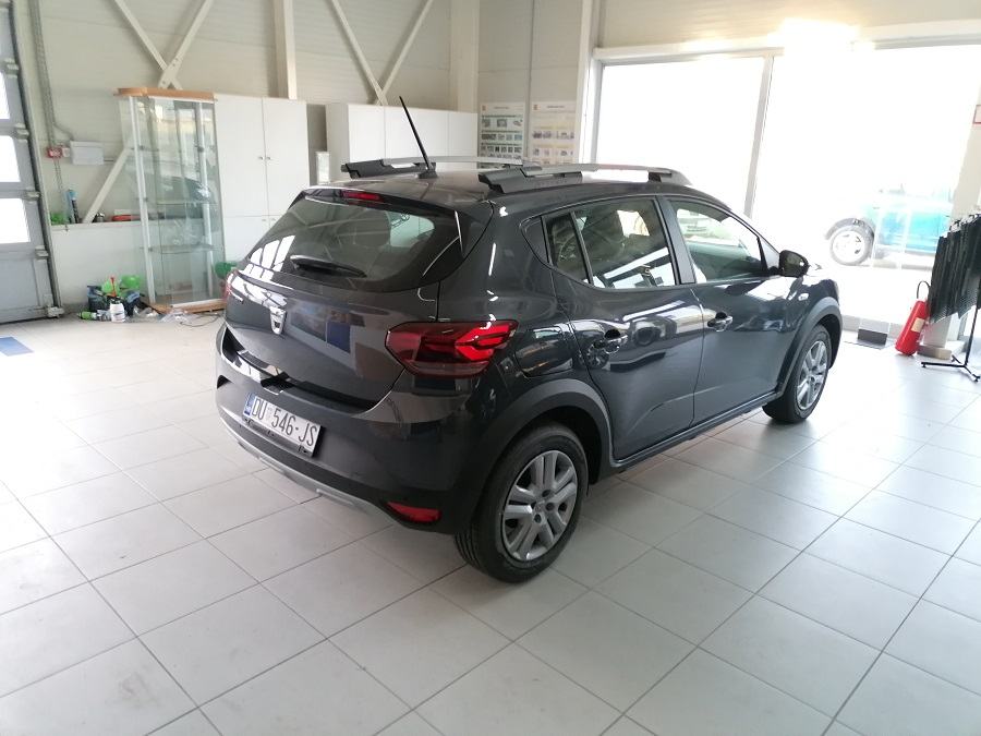 Dacia Sandero Stepway Stepway Comfort 1.0 ECO-G 100 TESTNO VOZILO, 2022 ...