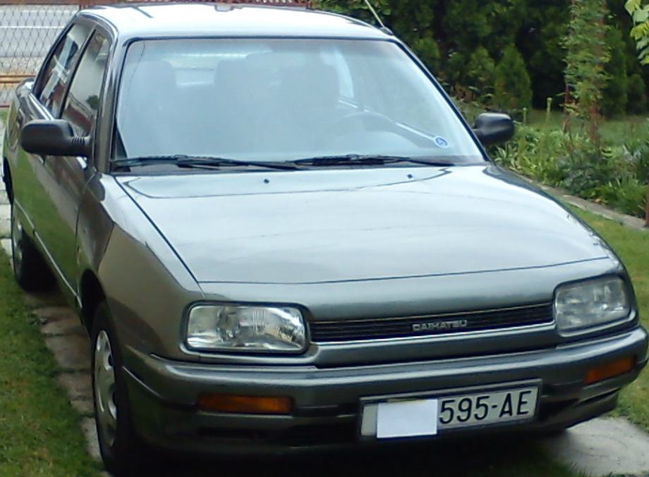 Daihatsu Applause 1.6X 16V, 1. VLASNIK.+REG. 06/13.g. samo 990 eur ... Daihatsu Applause 1.6X 16V, 1. VLASNIK.+REG. 06/13.g. samo 990 eur ...