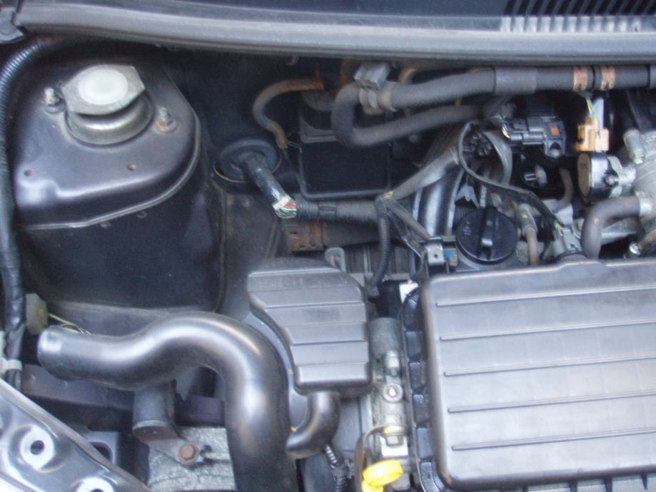 Daihatsu Trevis 1,0, 2007 god.