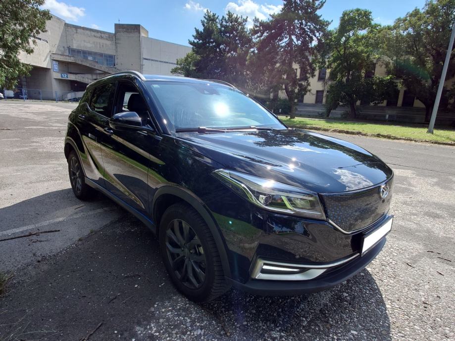 DFSK Seres 3 Luxury E3 automatik, 2022 god.