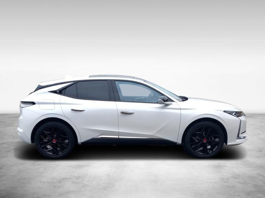 DS Automobiles DS4 Pure Tech 130 Performance Line+ Automatik, 2022 god.