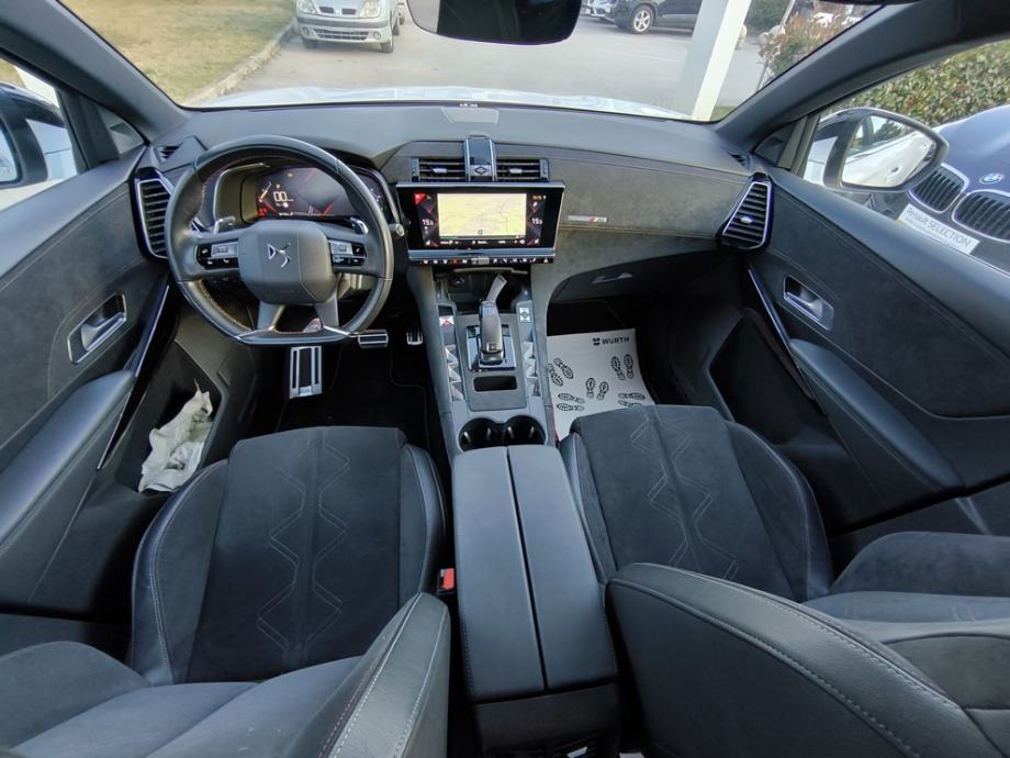 DS Automobiles DS7 DS 7 BlueHDi 130 Performance Line Aut., 2020 god.