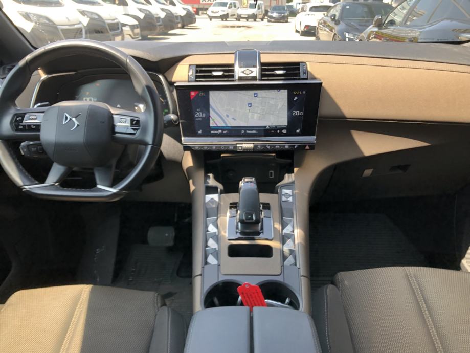 DS7 CROSSBACK PRESTIGE 1,6 PURETECH 180 EAT8-AUTOMATIC, 2021 god.