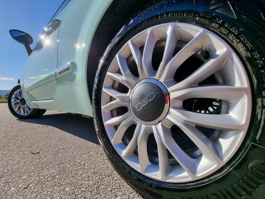 Fiat 500 1,0 GSE HYBRID ** SAMO 2.400KM** NOVO, 2021 god.