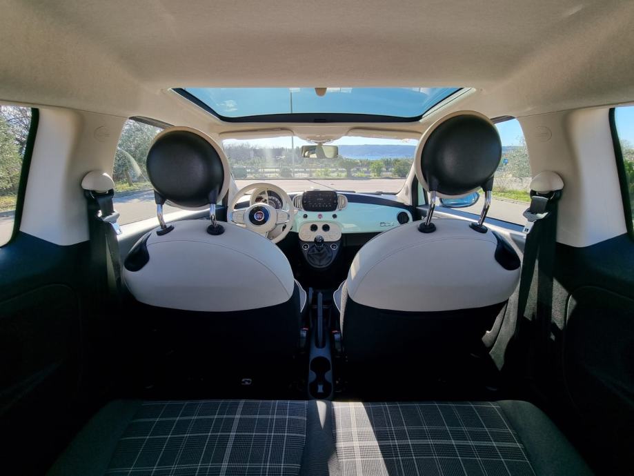 Fiat 500 1,0 GSE HYBRID ** SAMO 2.400KM** NOVO, 2021 god.