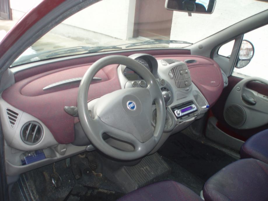 Fiat Multipla 100 16V SX, 2002 god.