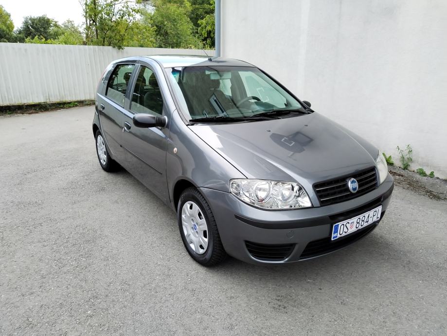 Fiat Punto 1.2i, veliki+mali servis,klima,reg.06/2024, odlično stanje ...