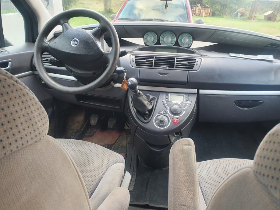 Fiat Ulysse 2,2 16V JTD, 2004 god.