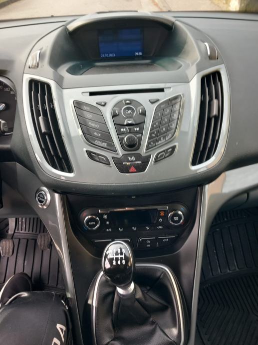 Ford C-Max DXA, 2013 god.