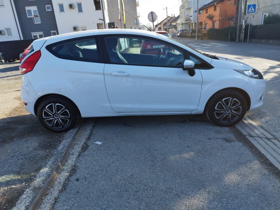 Ford Fiesta 1,2 5 16V / REG 1 GOD !!, 2011 god.