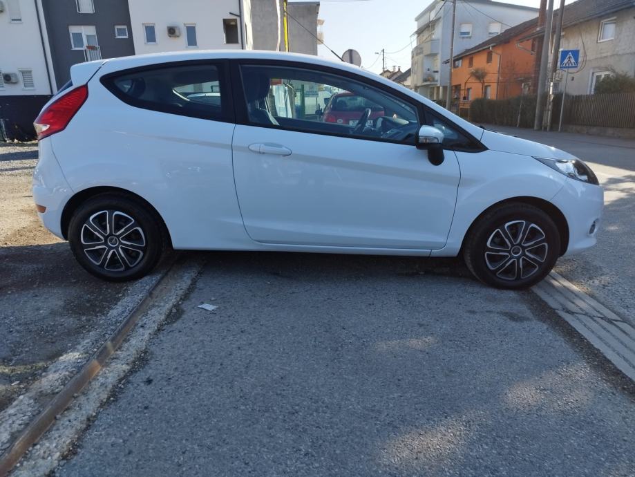 Ford Fiesta 1,2 5 16V / REG 1 GOD !!, 2011 god.