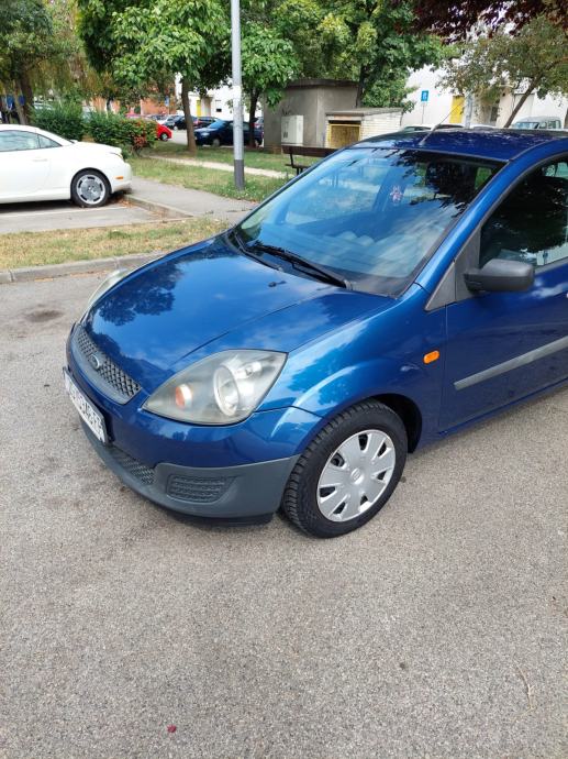 Ford Fiesta 1.25 Relax, 165.000 km, treći vlasnik, 2007 god.