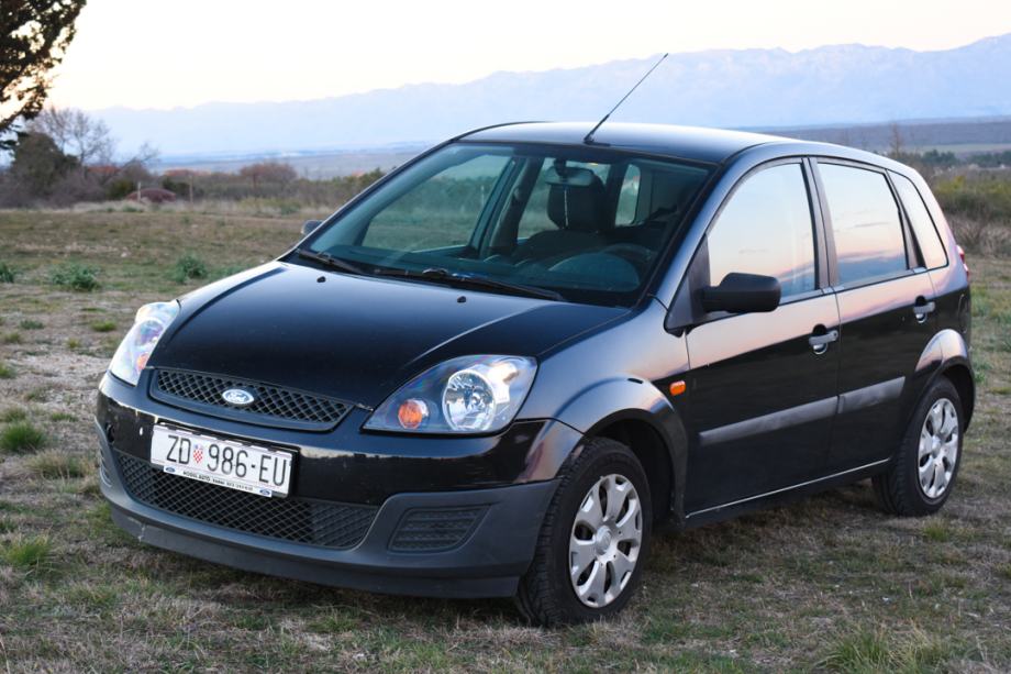 Ford Fiesta 1,3 2007, 2007 god.