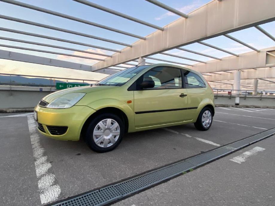 Ford Fiesta 1,3 i.,reg. 07/24, 2005 god.