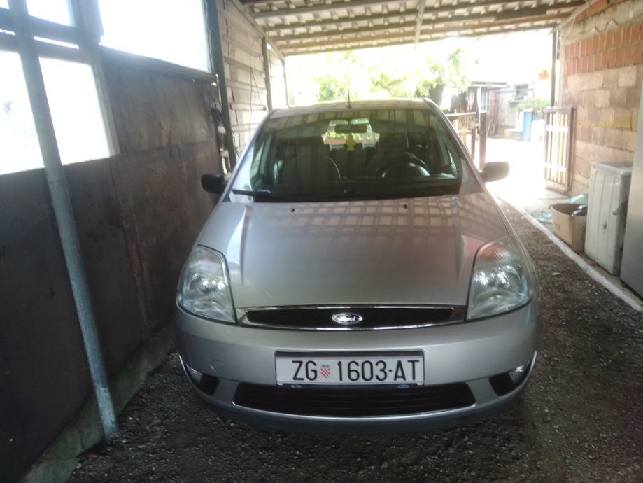 Ford Fiesta 1,4, 2003 god.
