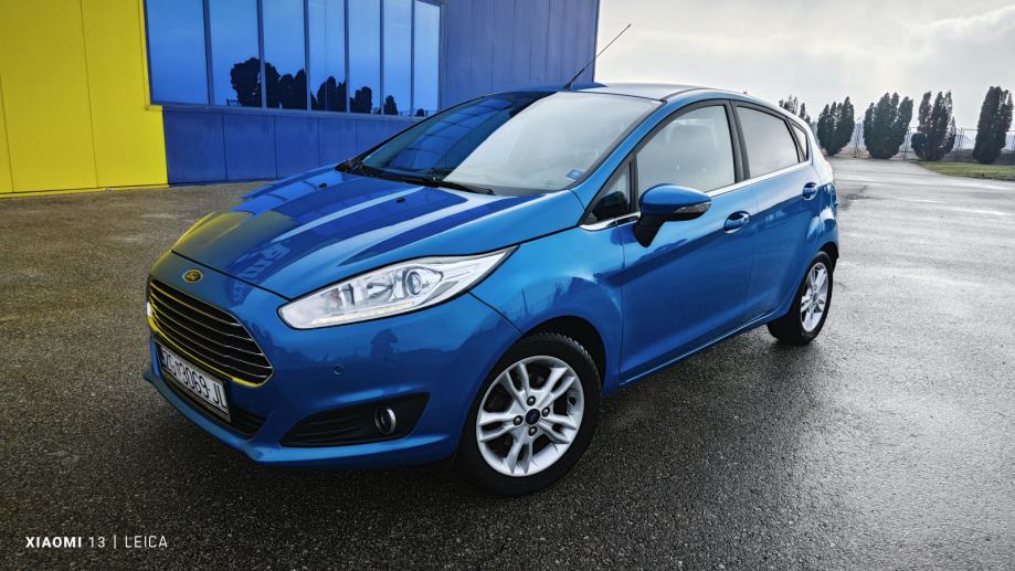 Ford Fiesta 1,5 TDCi 70 KW TITANIUM FULL KEYLESS LED NAVI REG 1 GOD ...