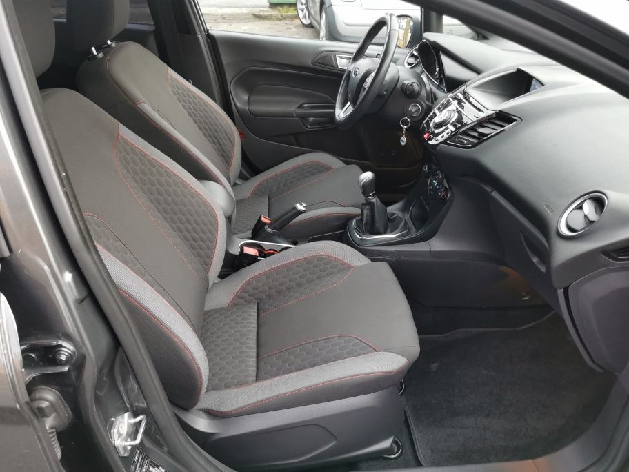 ⭐Ford Fiesta 1,5 TDCi ST line SONY RADIO CRNI KROV PARKING SENZORI⭐ ...