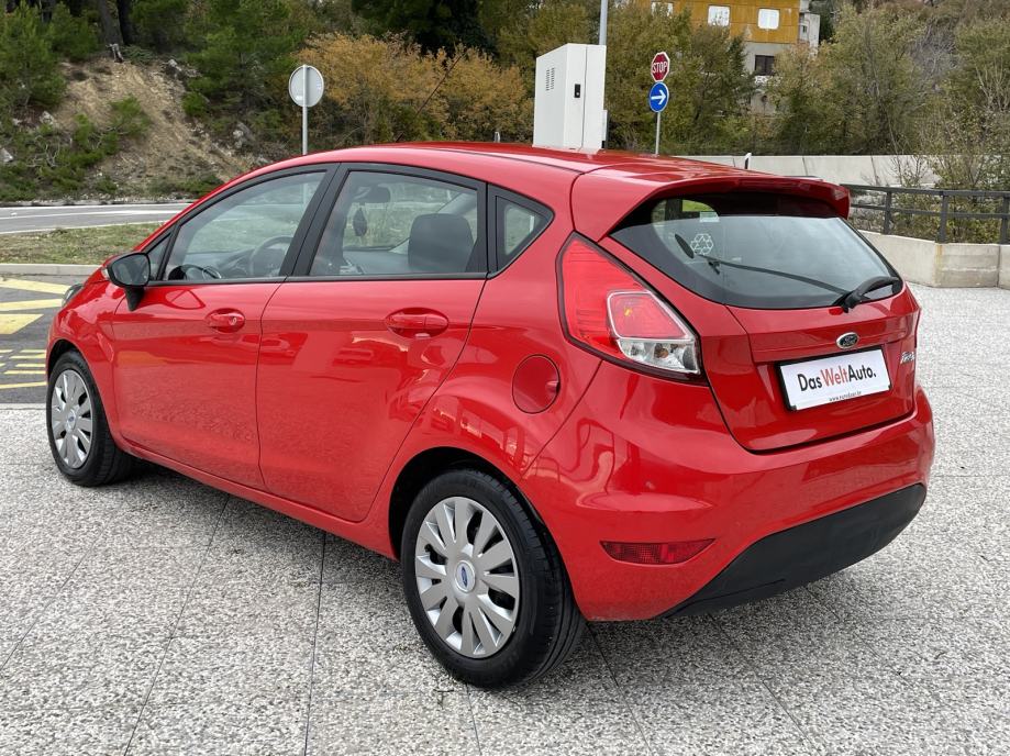 FORD FIESTA 1.5TDCI-95KS--NAVIGACIJA,KLIMA,SERVO--REG., 2016 god.