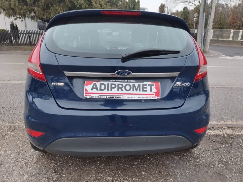 Ford Fiesta 1,6 TDCI 5 VRATA / TITANIUM **REG 1 GOD**, 2009 god.