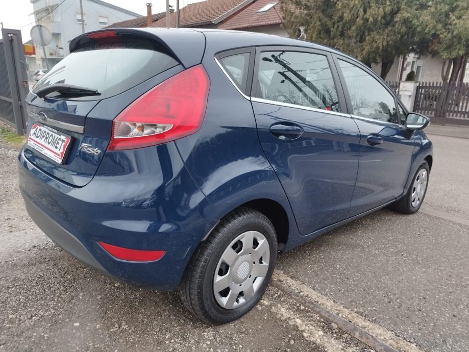 Ford Fiesta 1,6 TDCI 5 VRATA / TITANIUM **REG 1 GOD**, 2009 god.