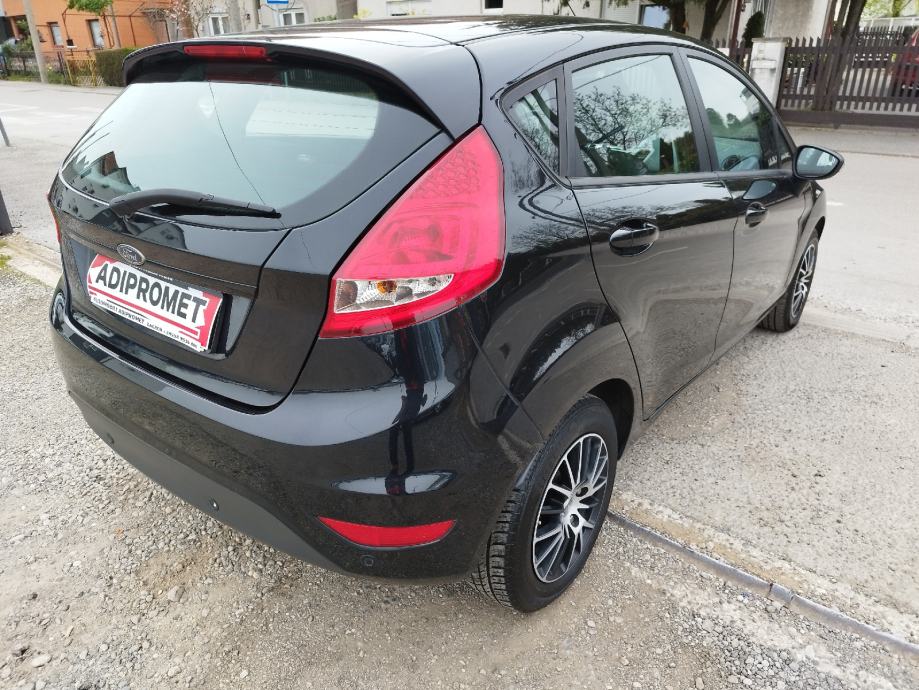 Ford Fiesta 1.6 TDCI/REG 1 GOD/KLIMA /PARKING SENZORI/GRIJANJE SJEDALA ...