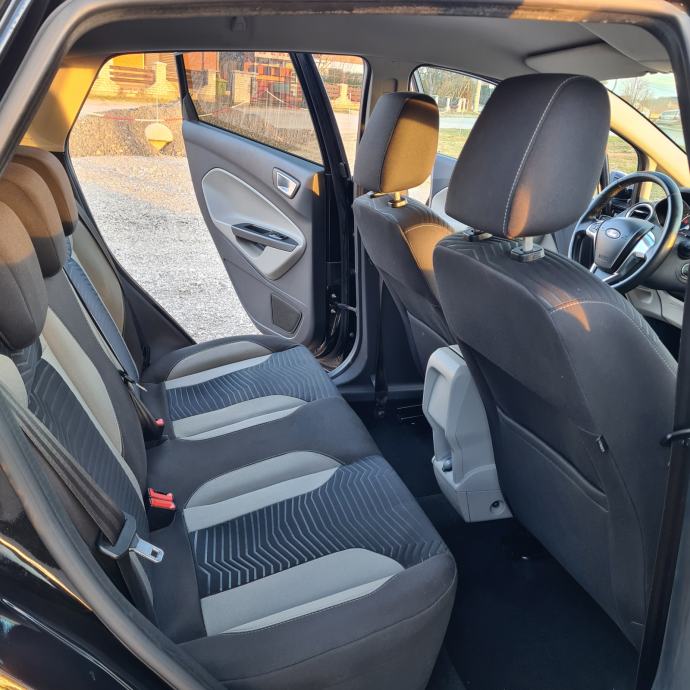 Ford Fiesta 1,6TDCi *RaceChip GTS(117ks) *TITANIUM*127.600km, 2014 god.