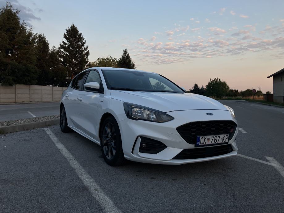 Ford Focus ST Line, 2020 god.