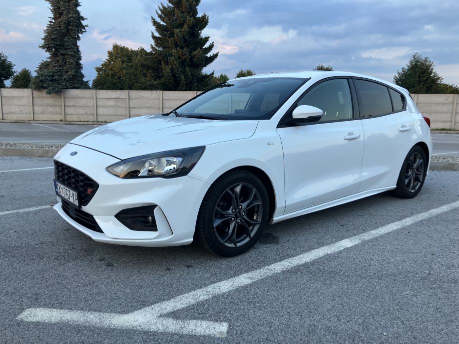 Ford Focus ST Line, 2020 god.