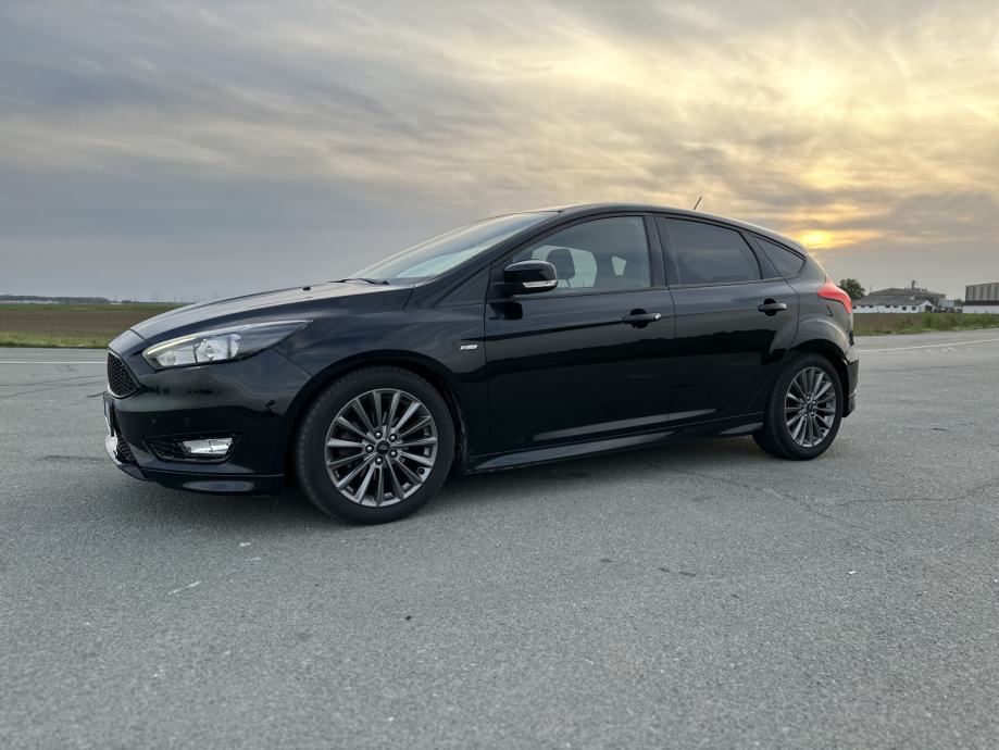 Ford Focus ST Line, 2017 god.