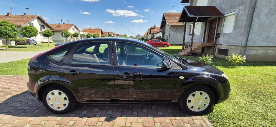 Ford Focus 1,4 16V, 2007 god.