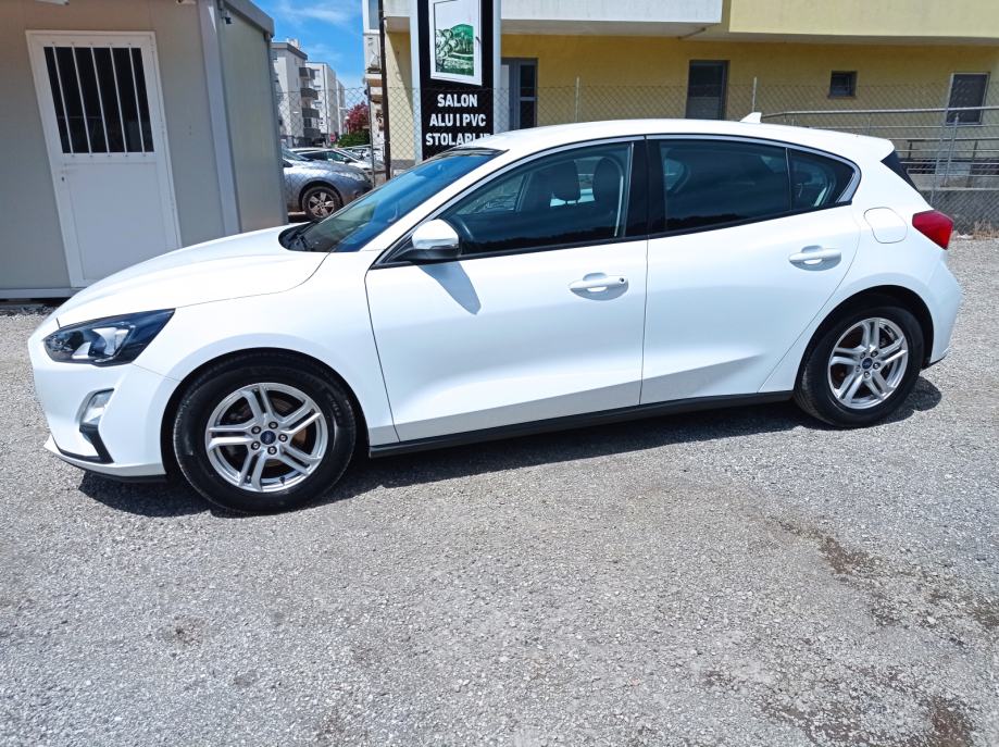 Ford Focus 1,5 TDCi,NAVIGACIJA,ALU.FELGE,PARKING SENZOR, 2019 god.