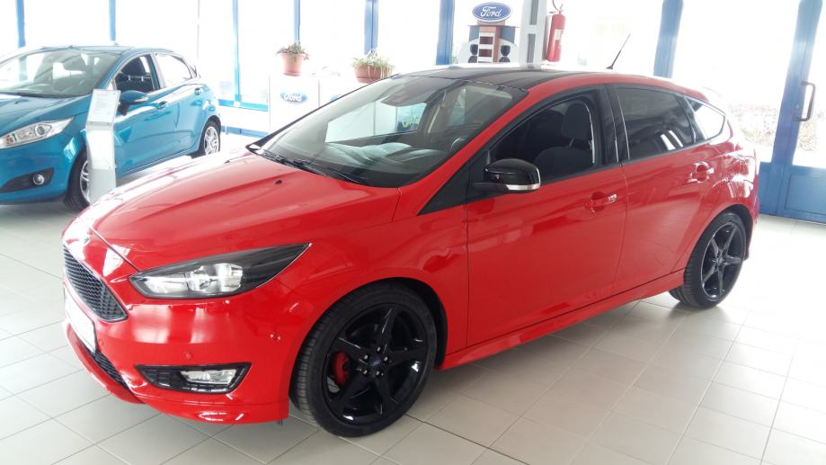 Ford Focus 1.5 TDCi ST-LINE, 2016 god.