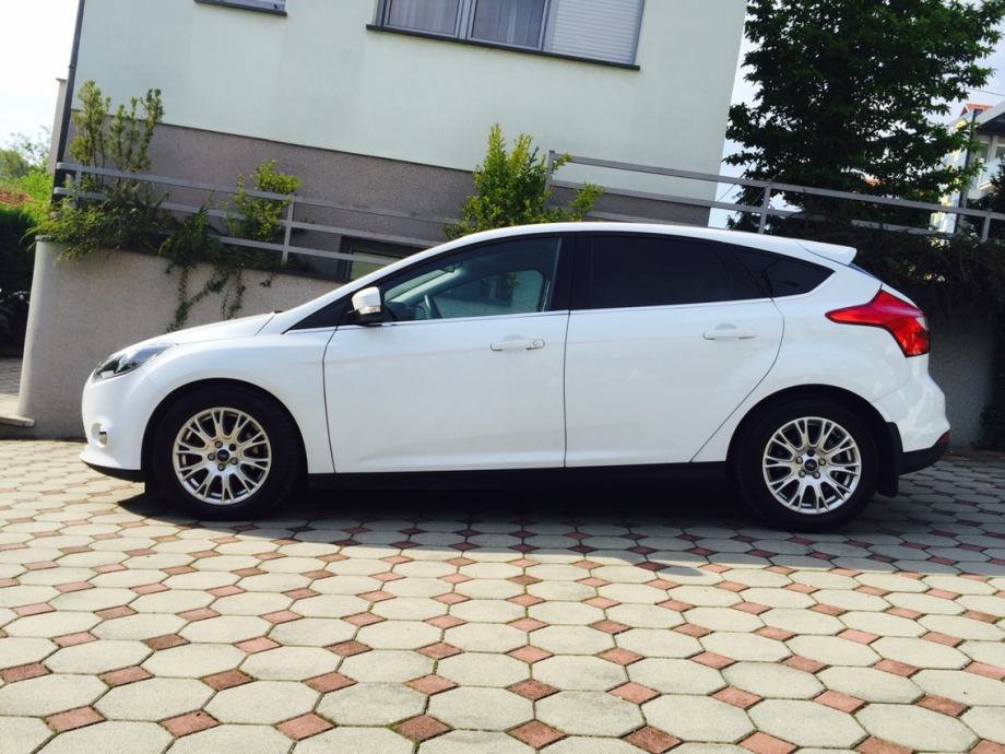 Ford Focus 1.6 TDCi TITANIUM START-STOP 2012., 2012 god.