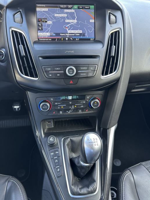 Ford Focus 2.0 TDCi ST-Line, 150ks, Bi-Xenon, navigacija, jamstvo, 2015 ...
