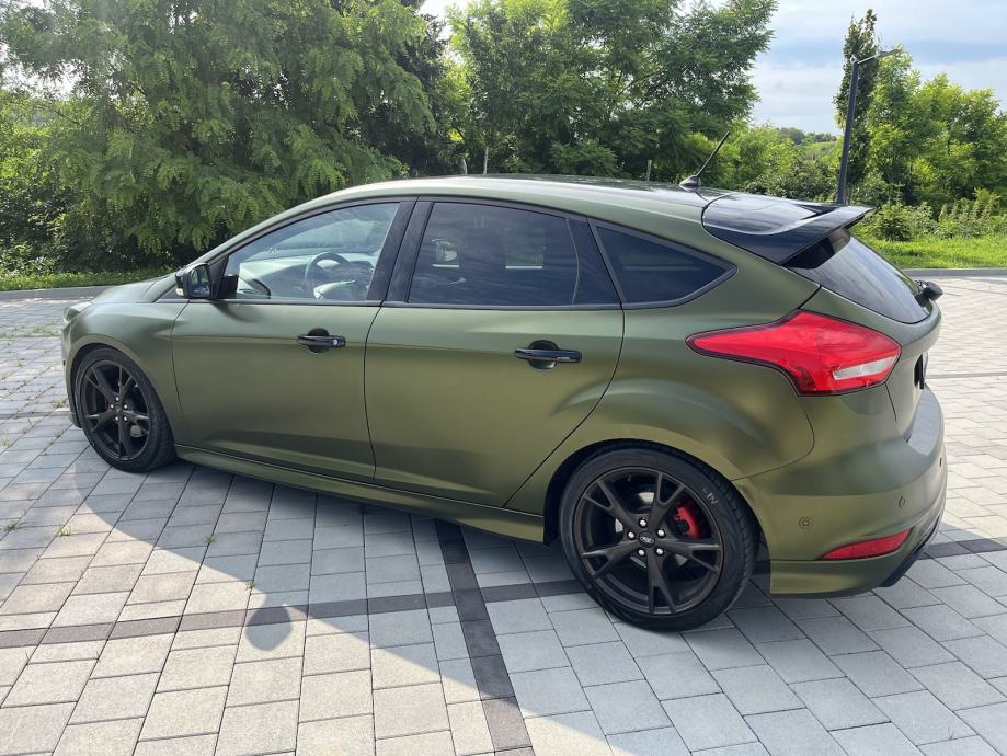 Ford Focus 2,0 TDCi, ST-line, registriran do 3/2024, 2018 god.