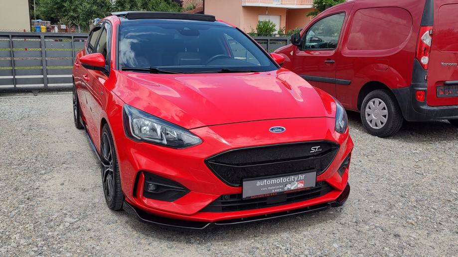 Ford Focus 2,0 TDCi ST-Line RS MAXTON Design, PANORAMA,NAVI, LED, 18 ...