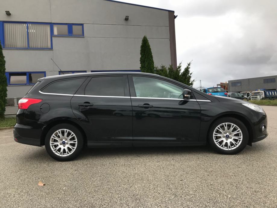 FORD FOCUS CARAVAN 1,6 TITANIUM...REZERVIRANO!!!, 2011 god.