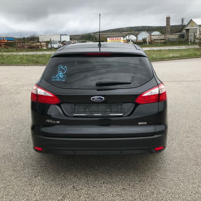 FORD FOCUS CARAVAN 1,6 TITANIUM...REZERVIRANO!!!, 2011 god.