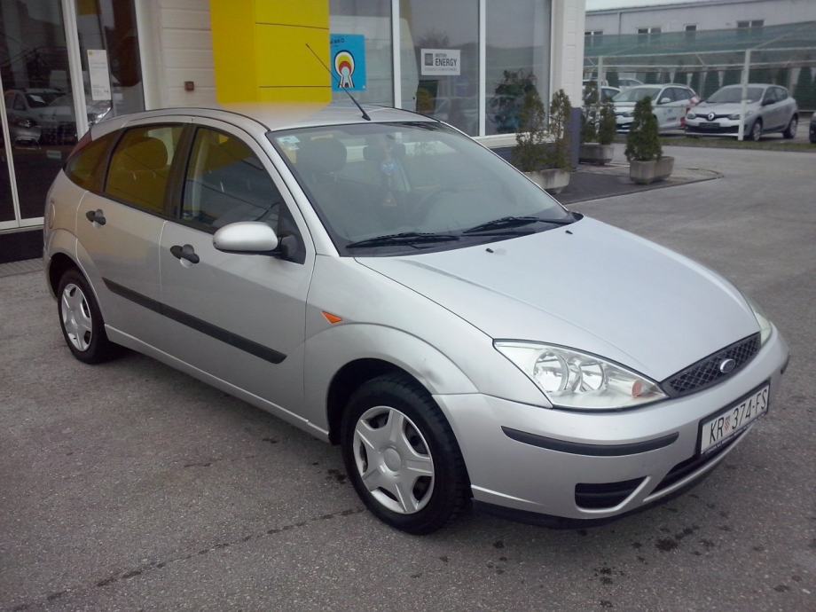 Ford Focus COMFORT 1,6, 2003 god.