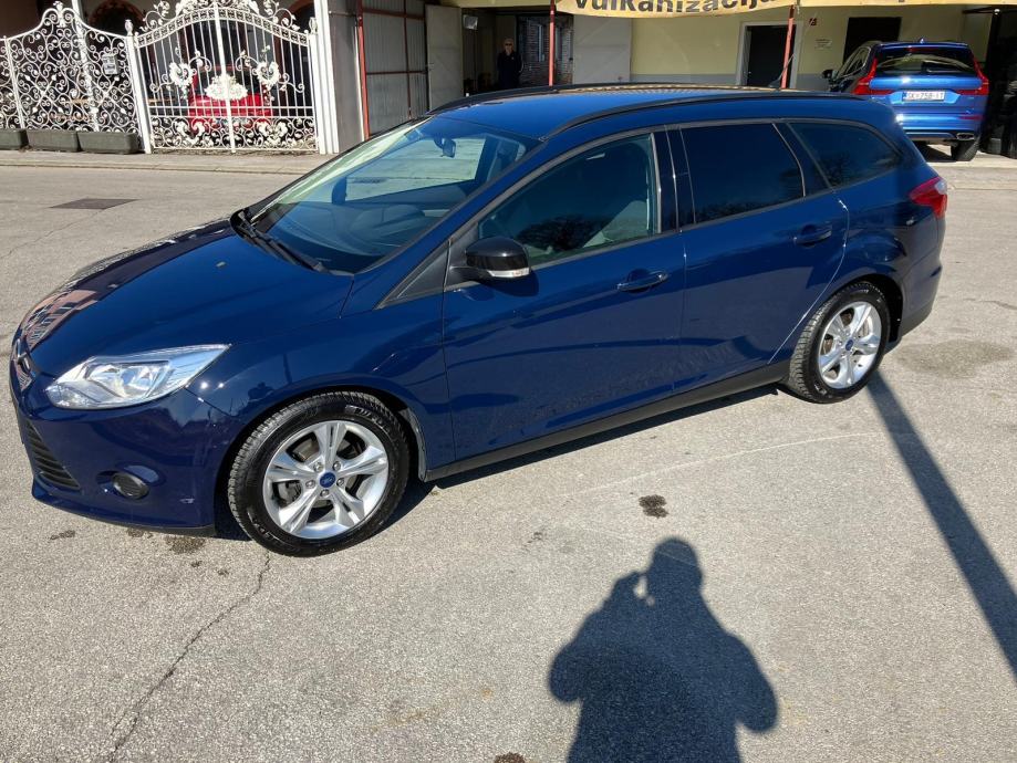 Ford Focus Karavan 1,6 99g., 2012 god.