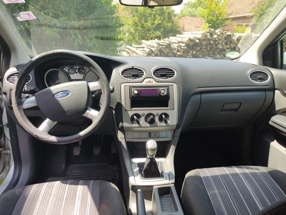 Ford Focus Karavan 1,6, 2008 god.