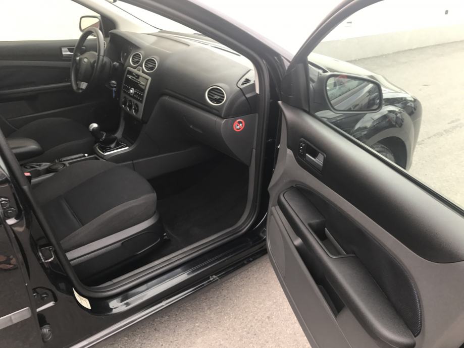 Ford Focus 1,6 tdci,07.god.servisna,na ime kupca,do reg., 2007 god.