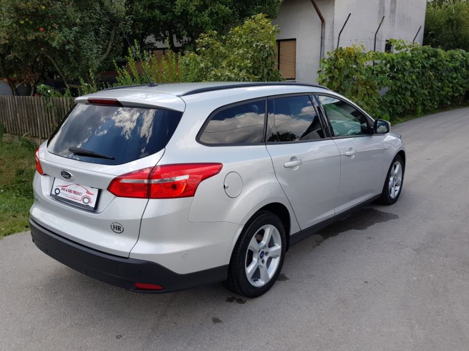 Ford Focus Karavan 1,5 TITANIUM 88 KW Sport automatik, 2015 god.